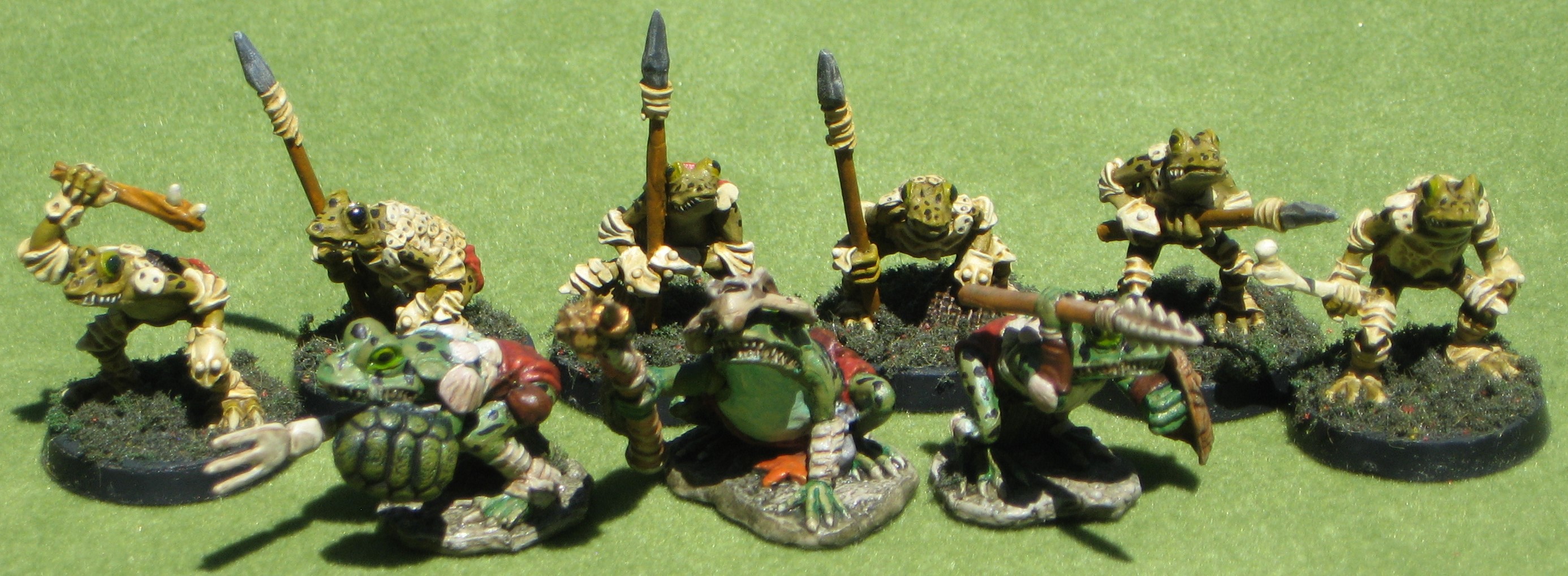 Miniature Monday – Squog Warriors | Caffeineforge